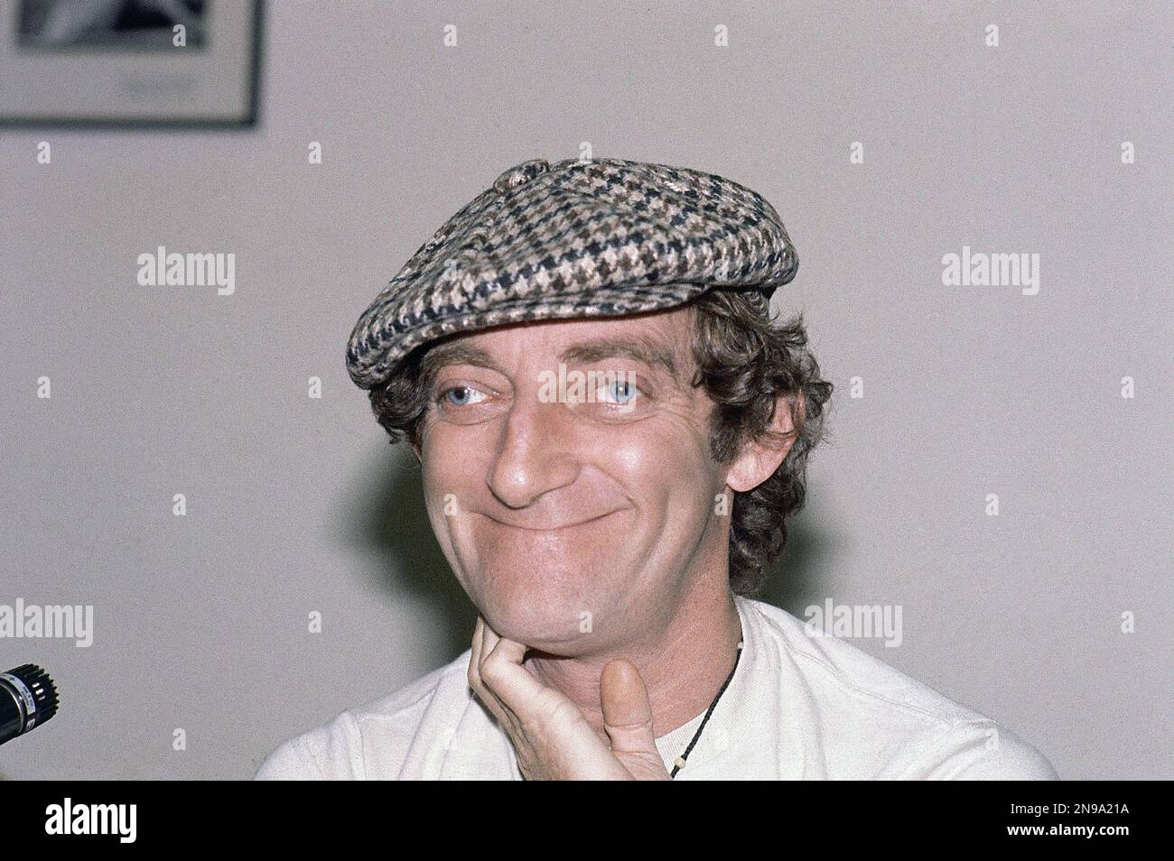 Comic actor Marty Feldman is shown during an interview, Sept. 26, 1980 ...