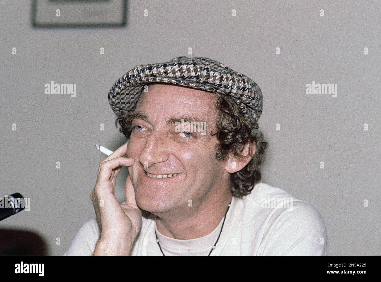 Comic actor Marty Feldman is shown during an interview, Sept. 26, 1980 ...