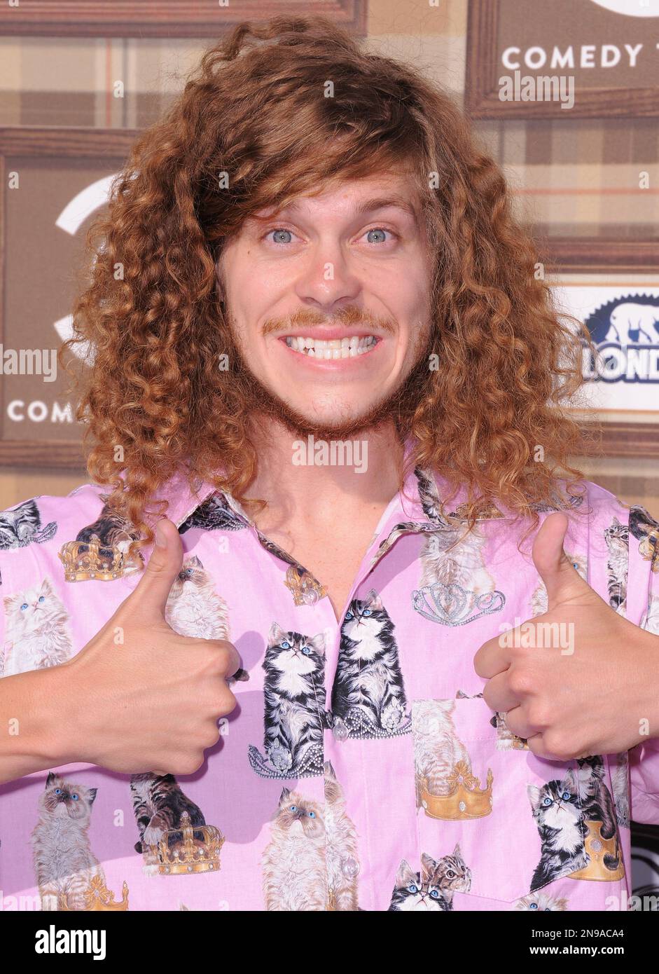 Blake Anderson attends the Comedy Central Roast of Roseanne at the ...