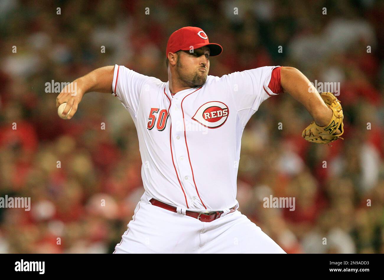 Cincinnati Reds relief pitcher Jonathan Broxton in action against the ...