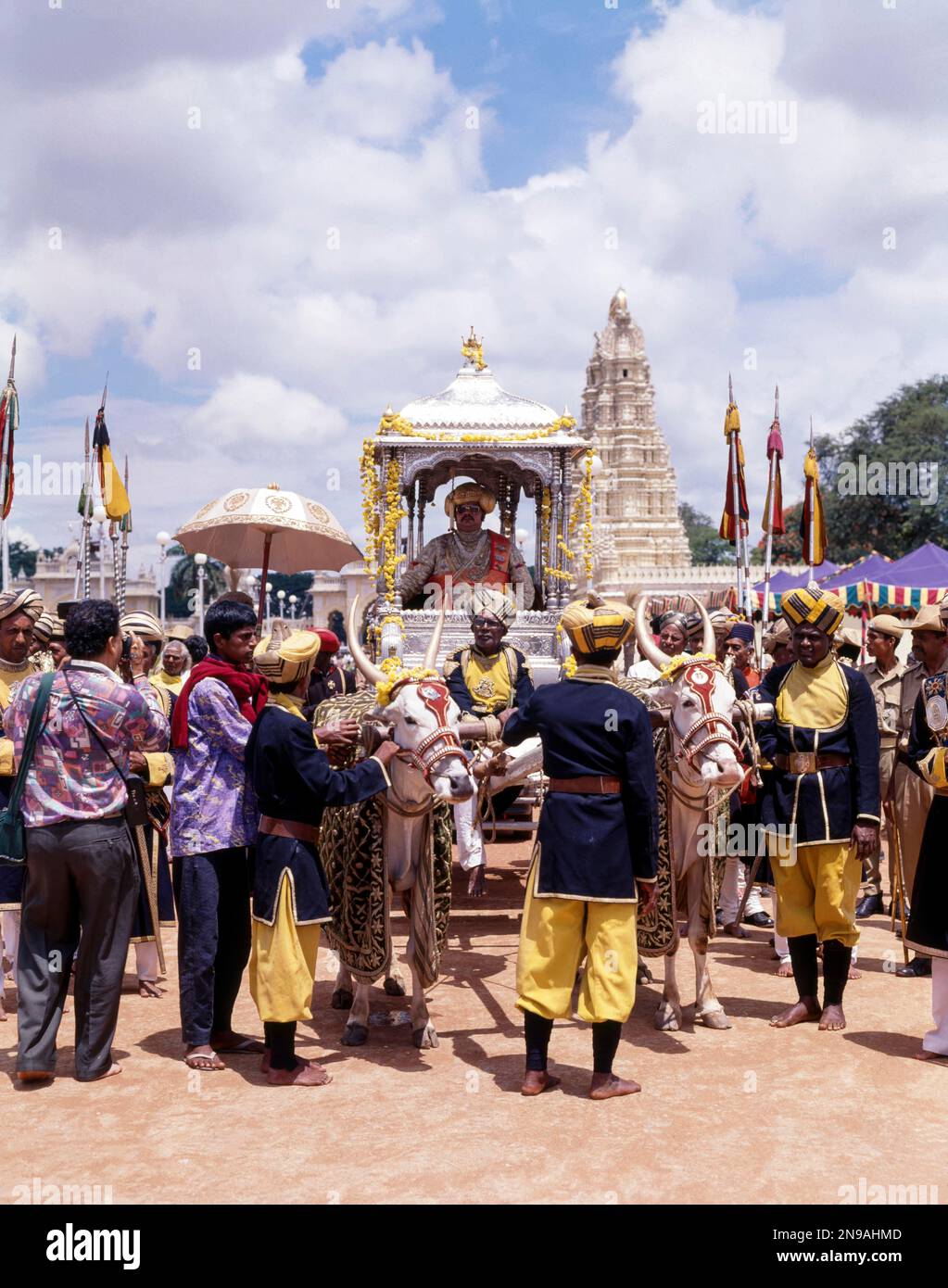 Mysore 26th Maharaja of Srikantadatta Narasimharaja Wadiyar sitting in ...