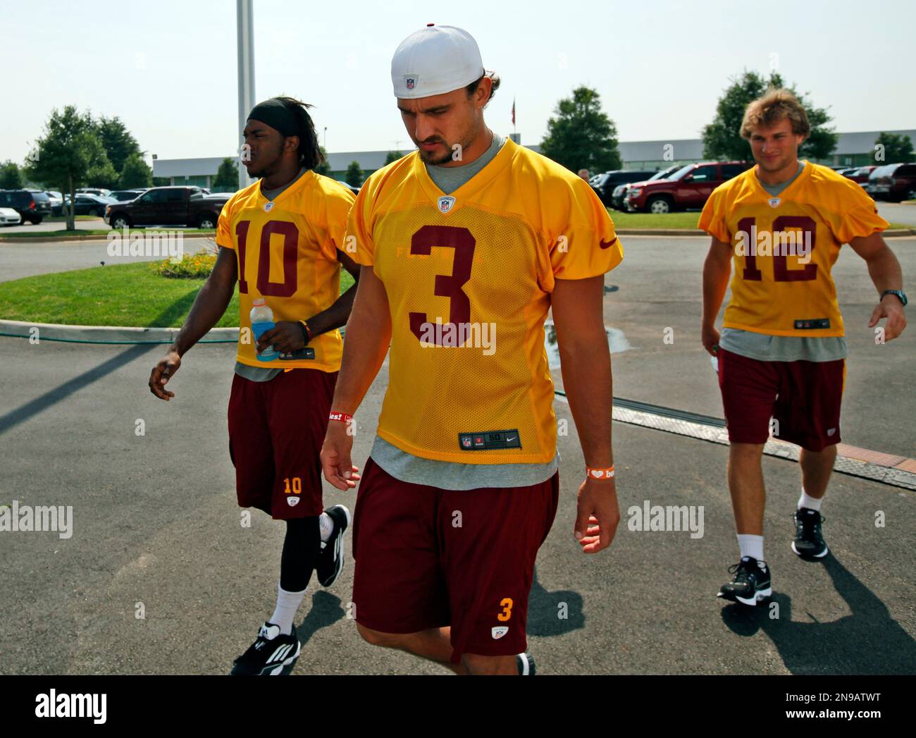 Washington Redskins quarterbacks Robert Griffin III (10) , Kirk Cousins ... Washington Redskins quarterbacks Robert Griffin III (10) , Kirk Cousins ...
