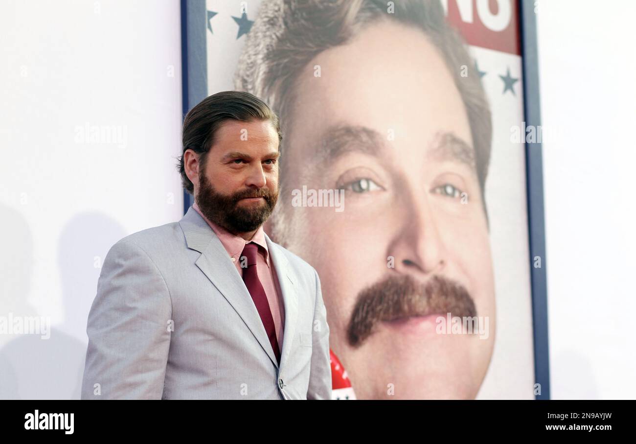 Cast member Zach Galifianakis attends the premiere for "The Campaign ...