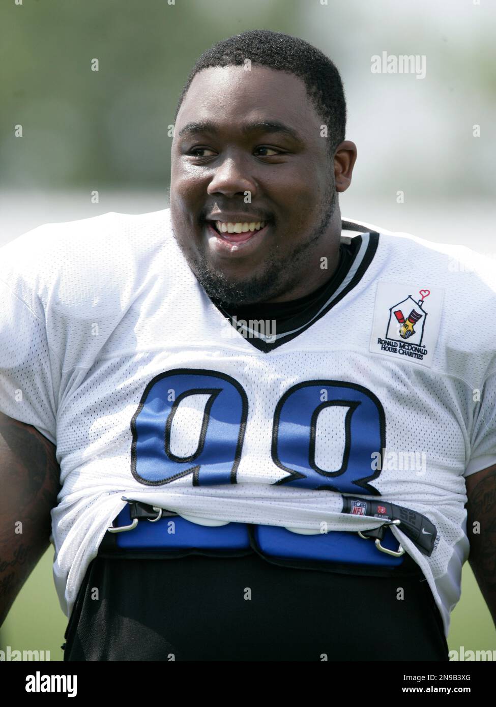 Detroit Lions defensive tackle Nick Fairley walks off the field ...