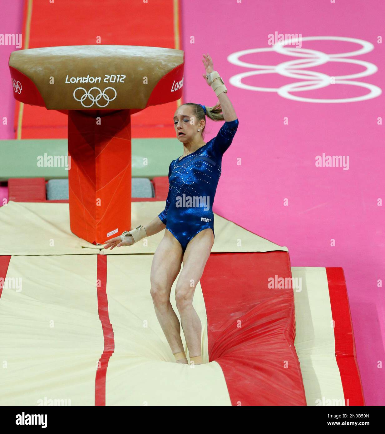Russian gymnast Victoria Komova botches her dismount during the ...