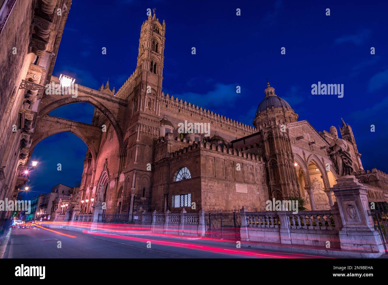 Unesco arab norman palermo churches hi-res stock photography and images ...