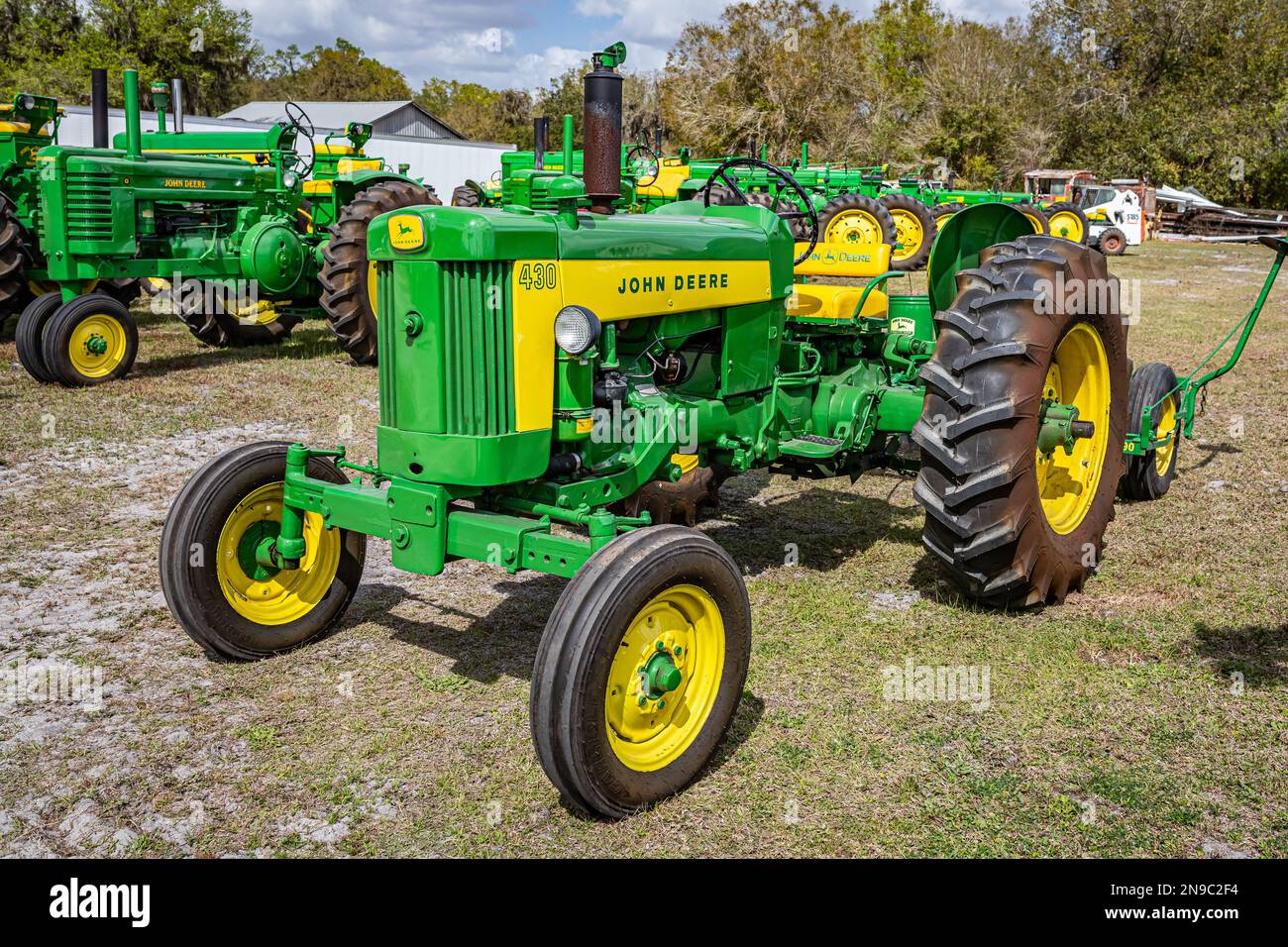 John deere 430 hi-res stock photography and images - Alamy