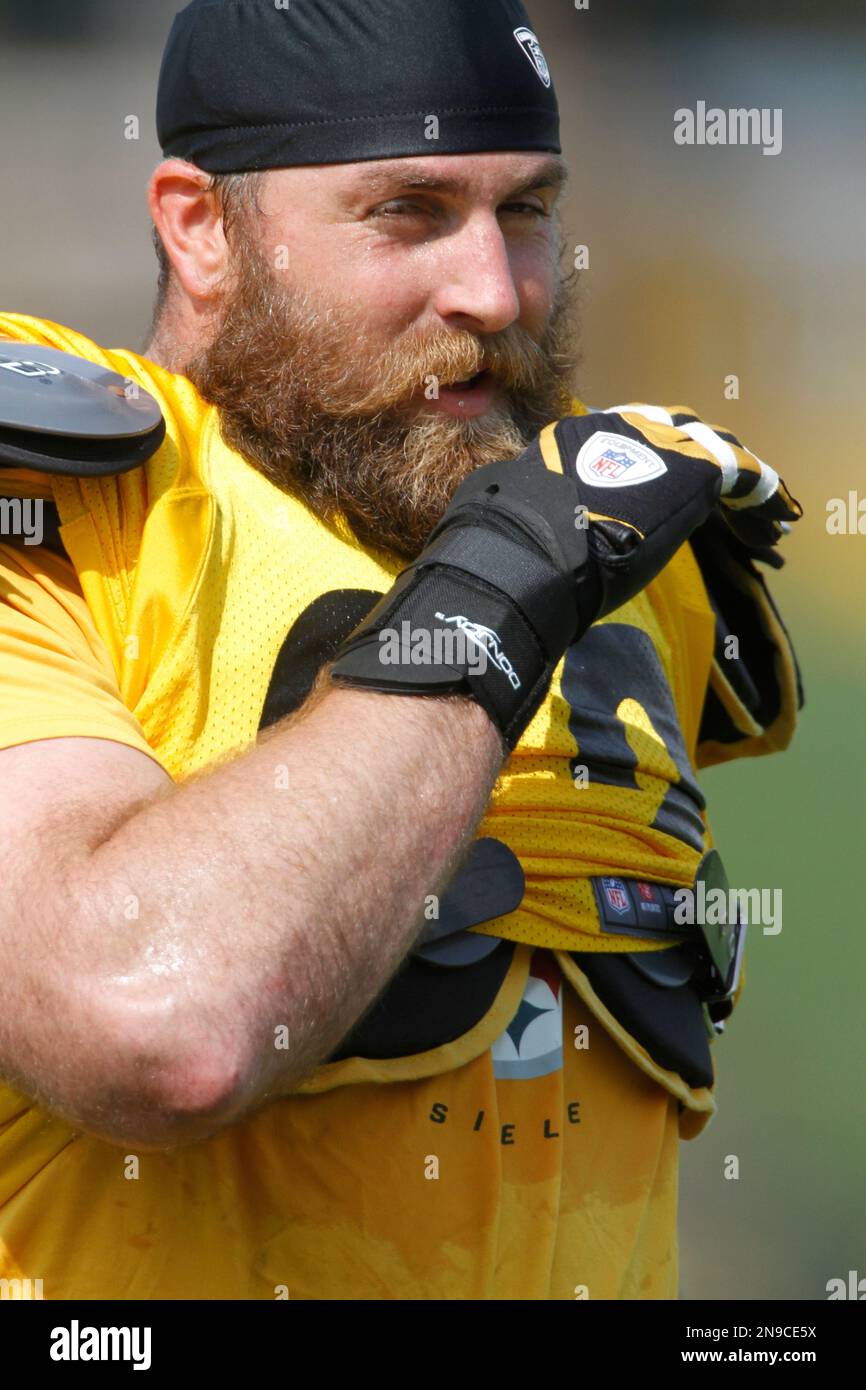 Pittsburgh Steelers defensive end Brett Keisel (99)during practice at ...