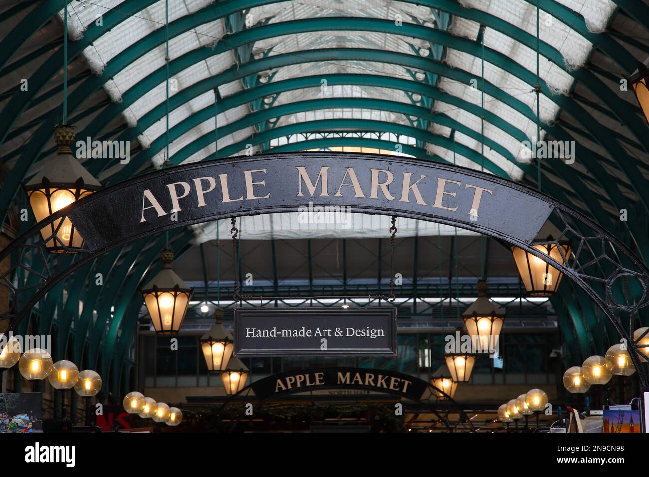 Apple Market in London Stock Photo - Alamy