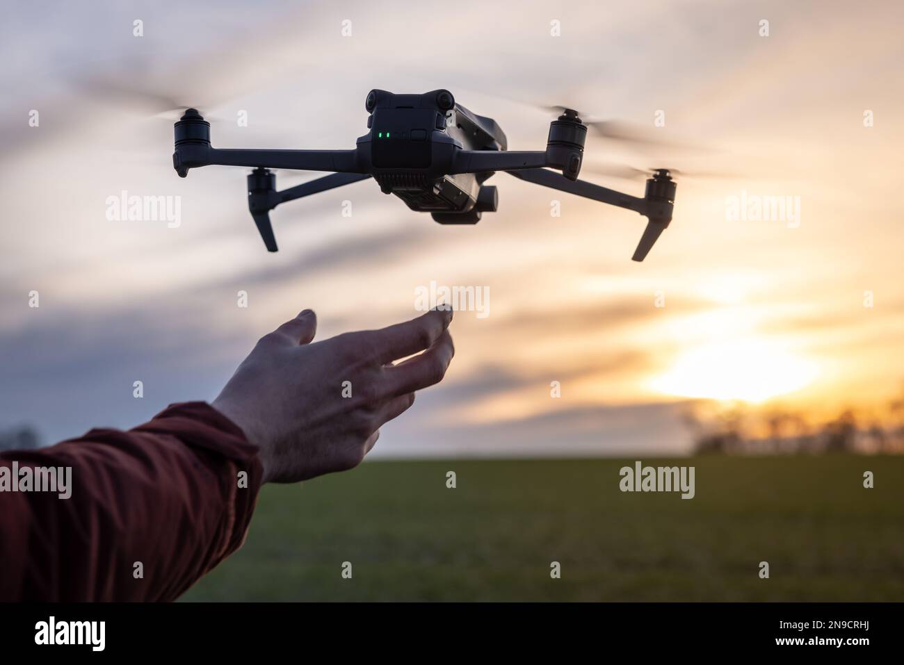 Flying and taking off hand hi-res stock photography and images - Alamy