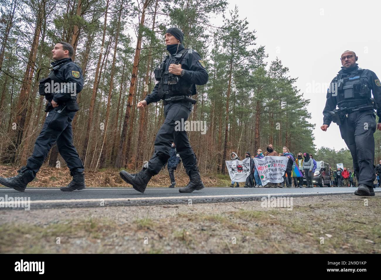 Kbo gravel plant ottendorf okrilla hi-res stock photography and images ...