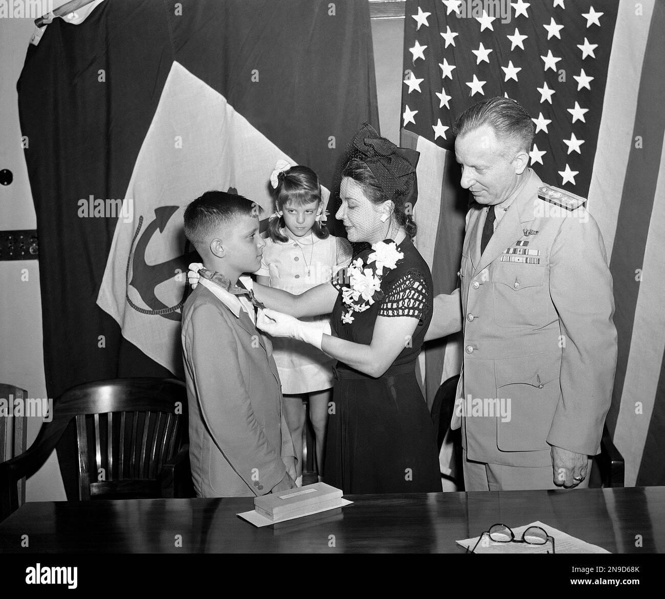 Mrs. Howard W. Gilmore, right center, widow of Commander Howard Gilmore ...