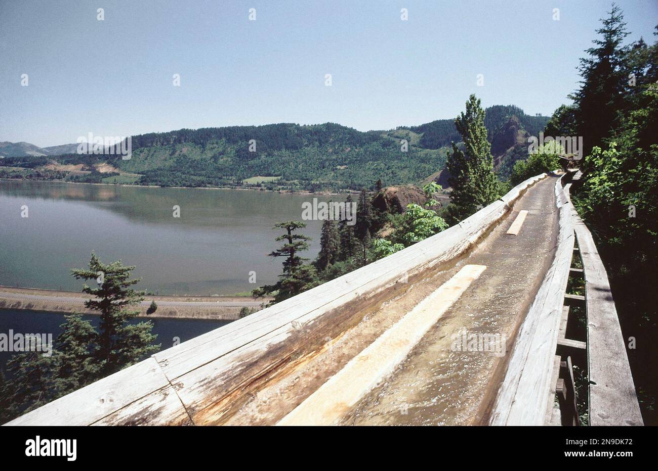 Oregon log flume in 1978. (AP Photo Stock Photo - Alamy