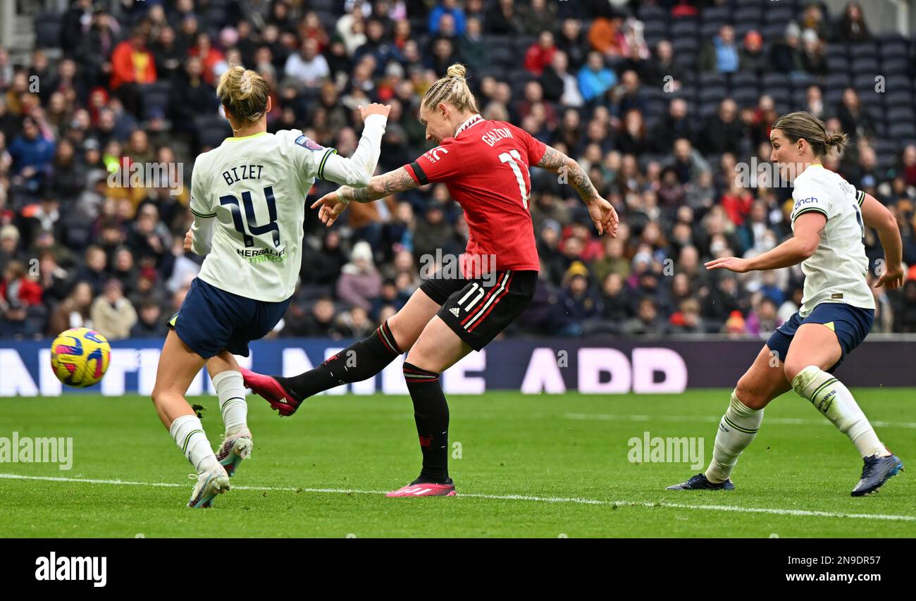 London, UK. 12th Feb, 2023. Leah Galton (11) of Manchester pictured ...