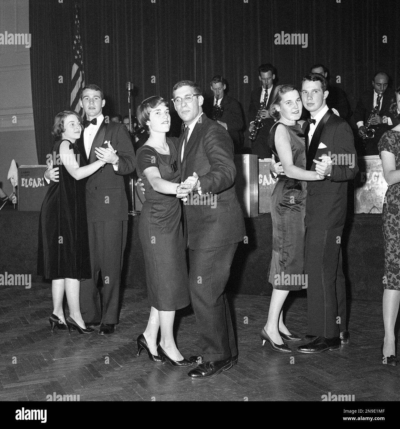 Dancers from Toledo take the floor at the Roosevelt Hotel, Manhattan ...