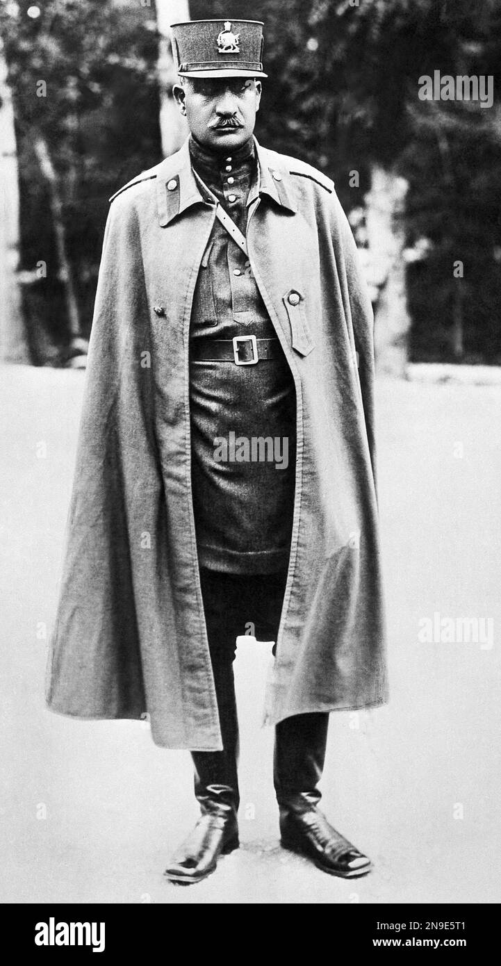 Reza Shah Khan Pahlavi of Persia in full dress uniform in 1933. (AP ...