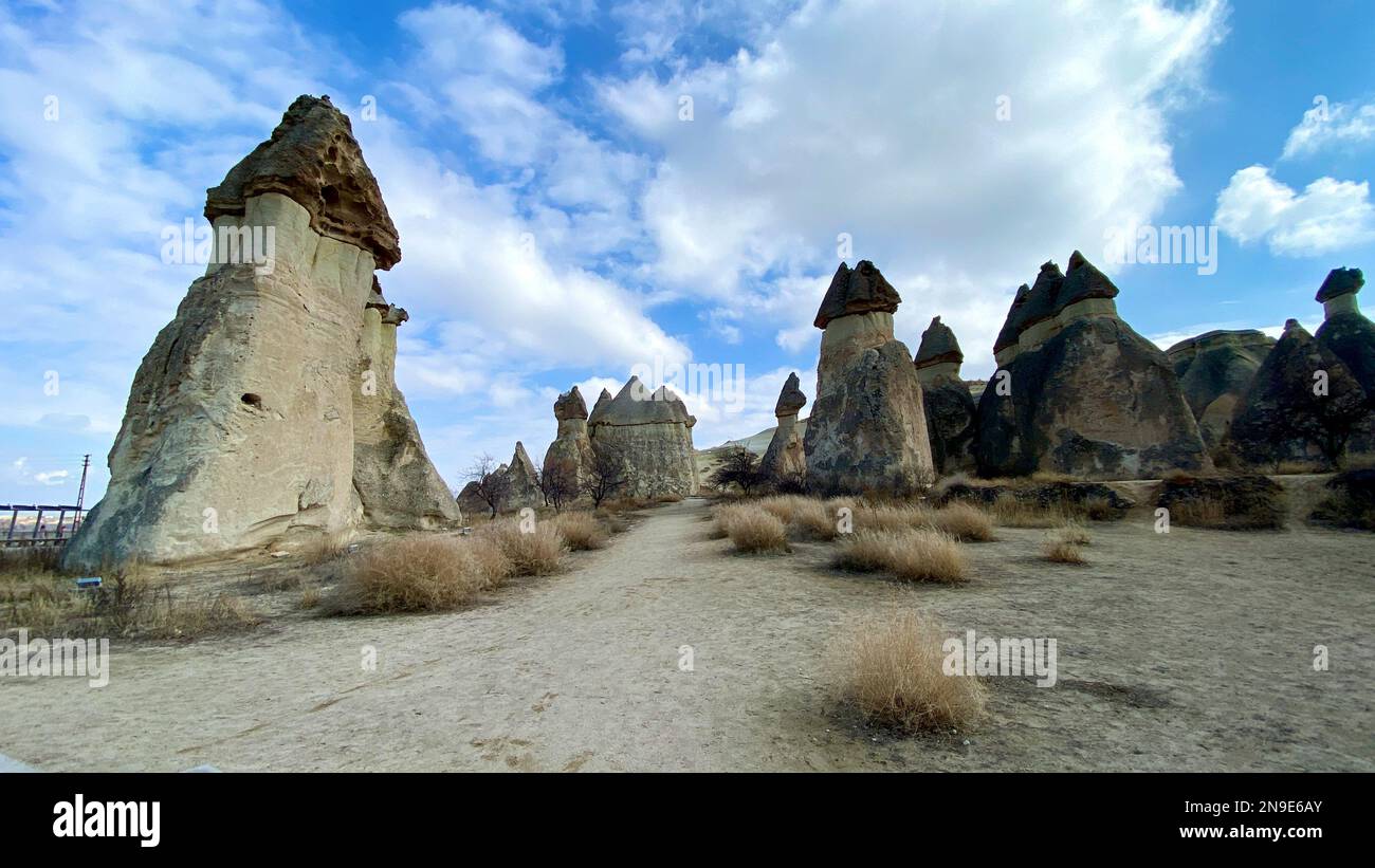 extraordinary rocks formations rock hills of mushroom valley ...