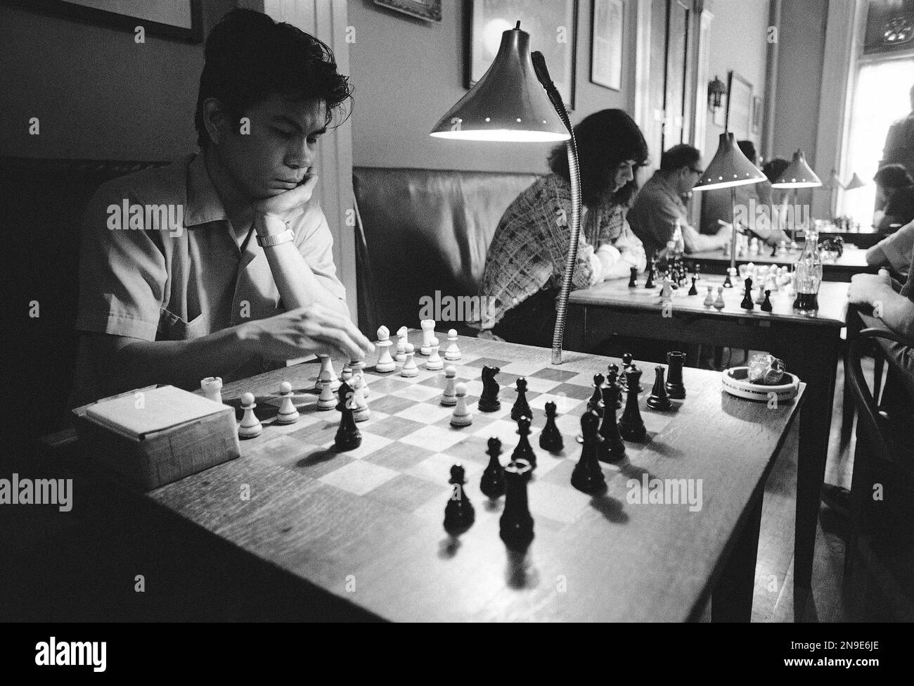 Members of the Marshall Chess Club in New York City, home club of chess ...