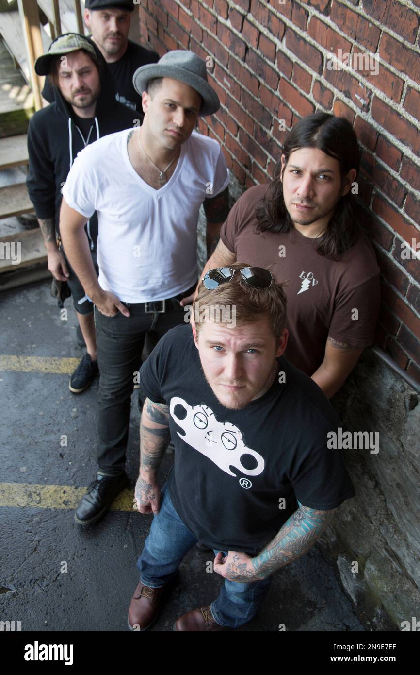 ** PLEASE HOLD FOR STORY BY CHRIS TALBOTT ** Brian Fallon Benny ...