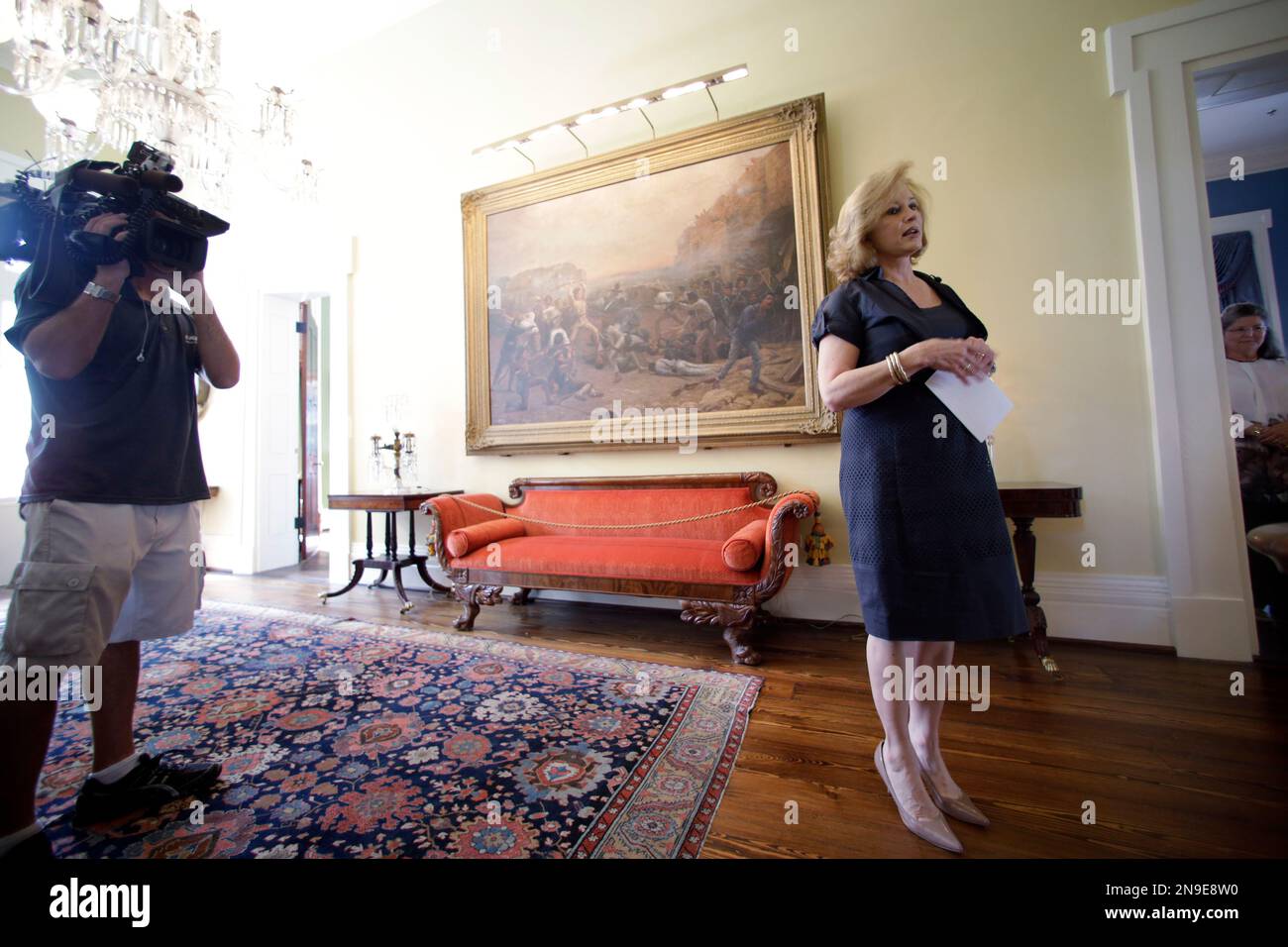 Texas First Lady Anita Perry gives a tour of the Texas Governor's ...