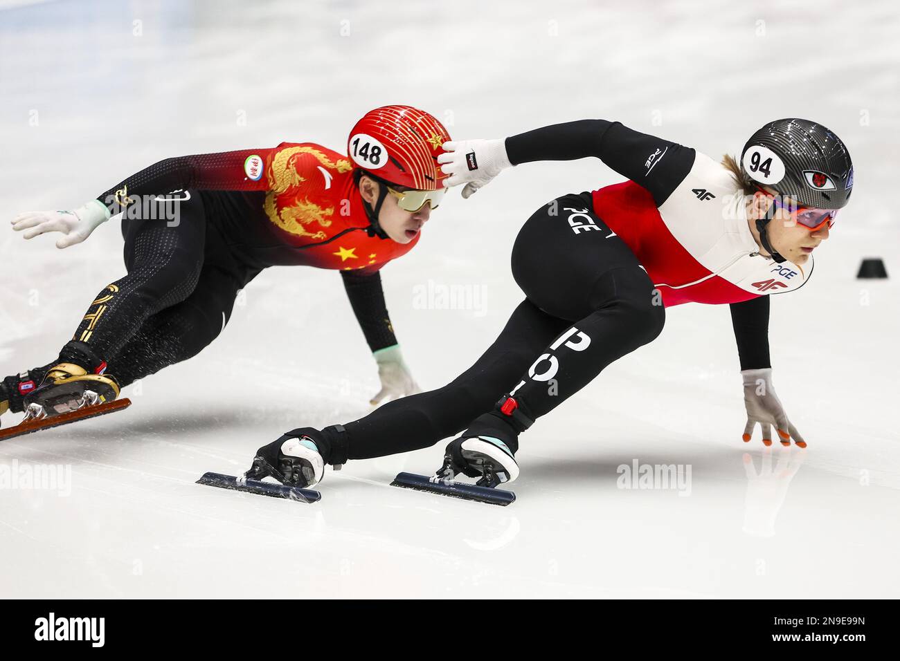 DORDRECHT - Xiaojun Lin (CHN), Lukasz Kuczynski (POL) (lr) in the final ...
