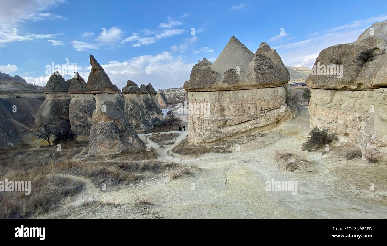 extraordinary rocks formations rock hills of mushroom valley ...