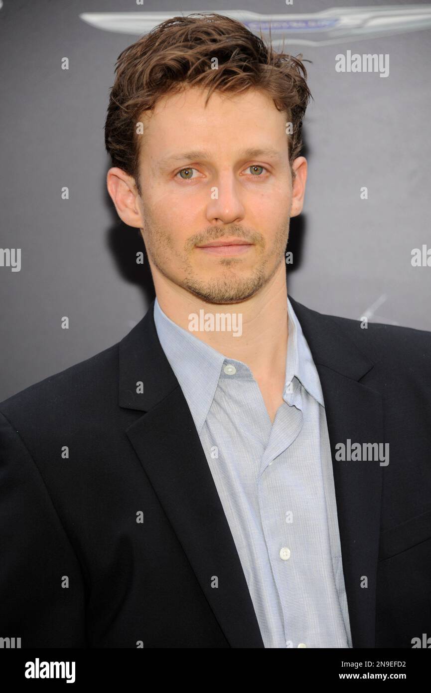 Actor Will Estes arrives to the world premiere of "The Dark Knight ...