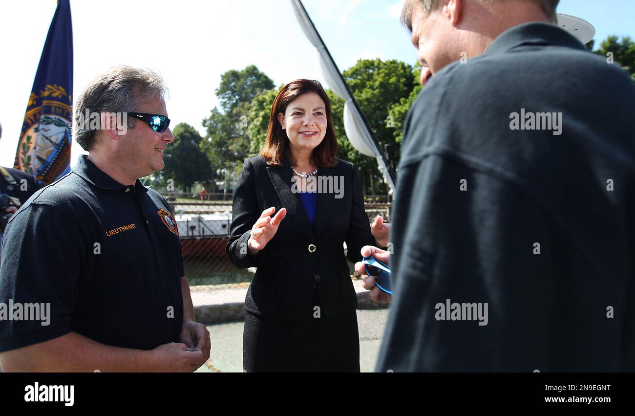 U.S. Sen. Kelly Ayotte, R-N.H., center, talks with members of the Rye ...