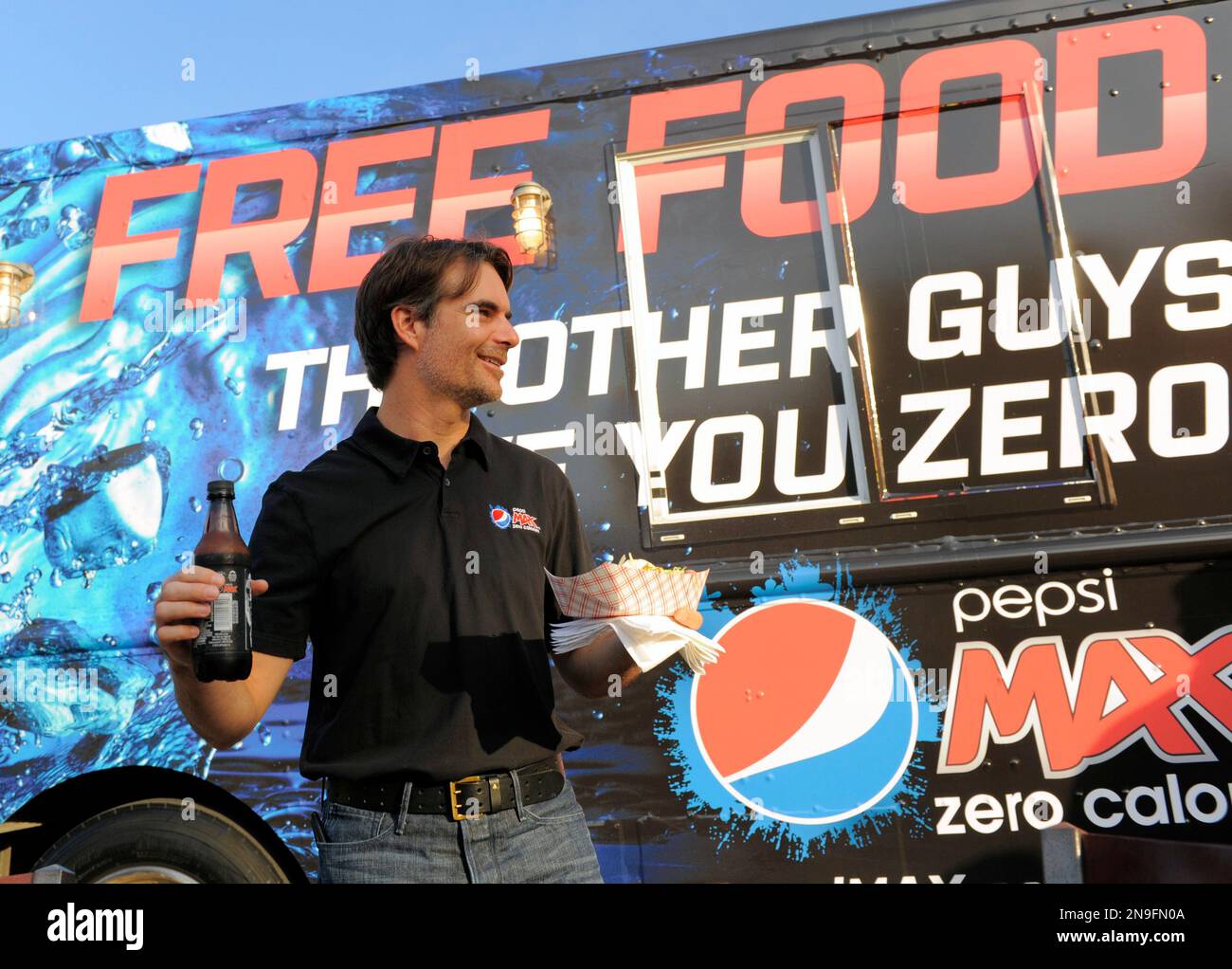 COMMERCIAL IMAGE - #24 Pepsi MAX driver Jeff Gordon at the MAX It Now ...