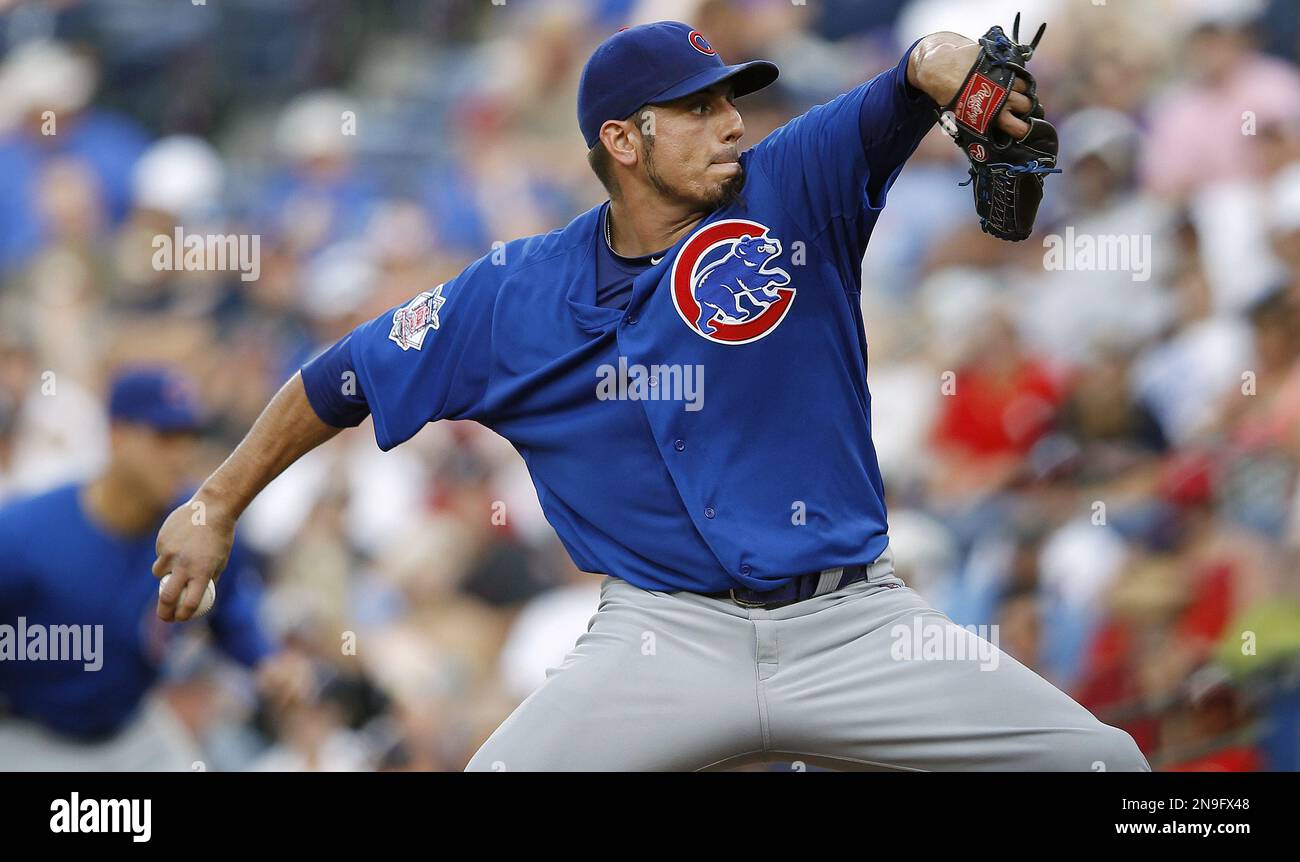 Chicago Cubs starting pitcher Matt Garza works in the first inning of a ...