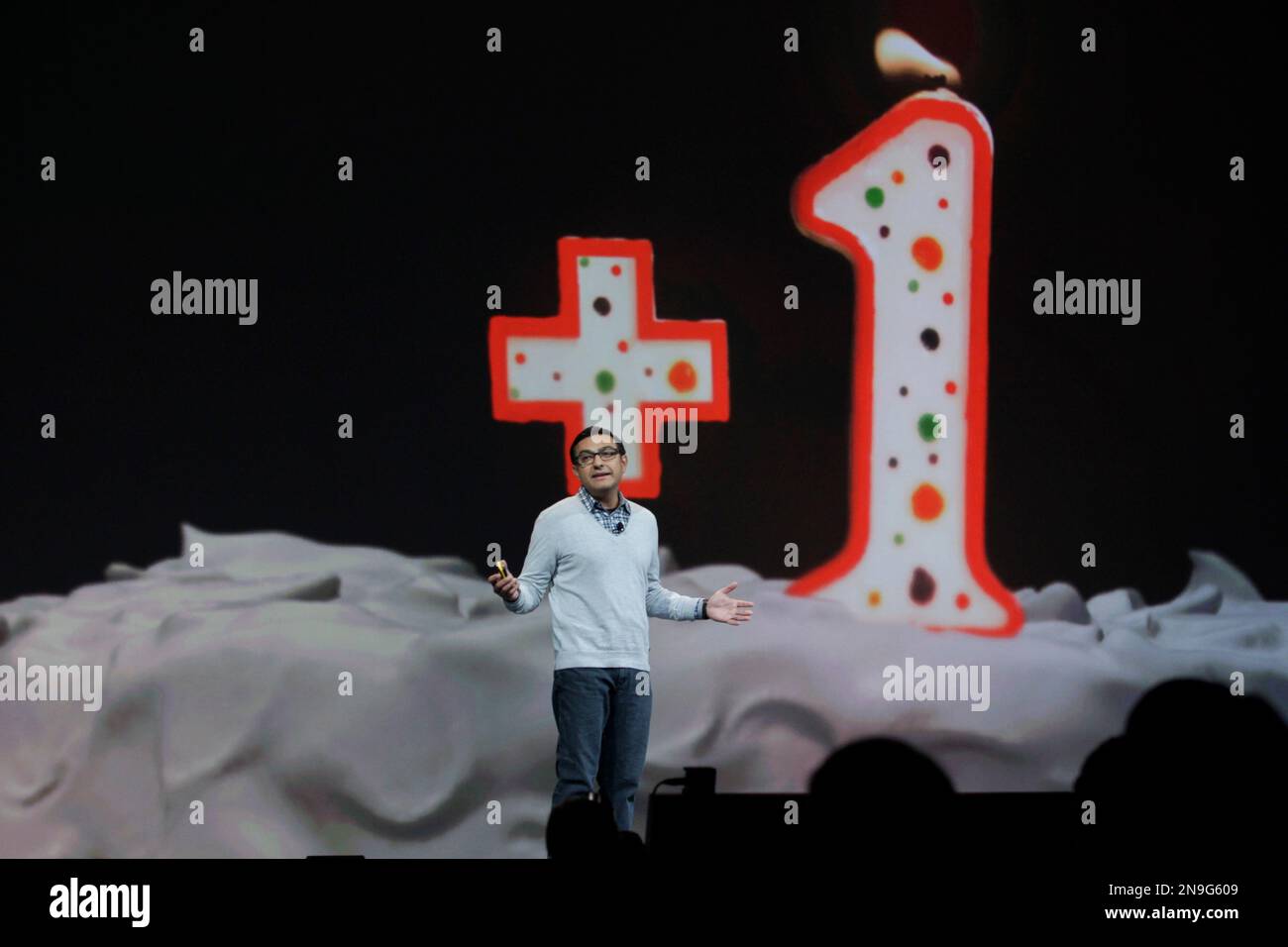 Vic Gundotra, Google Senior Vice President of Engineering, talks about ...