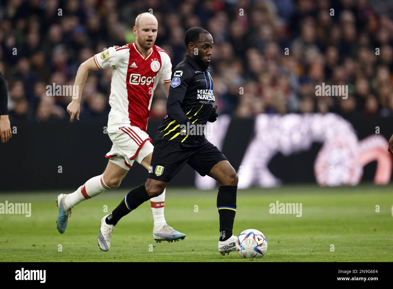 AMSTERDAM - (lr) Davy Klaassen of Ajax, Vurnon Anita of RKC Waalwijk during the Dutch premier ...