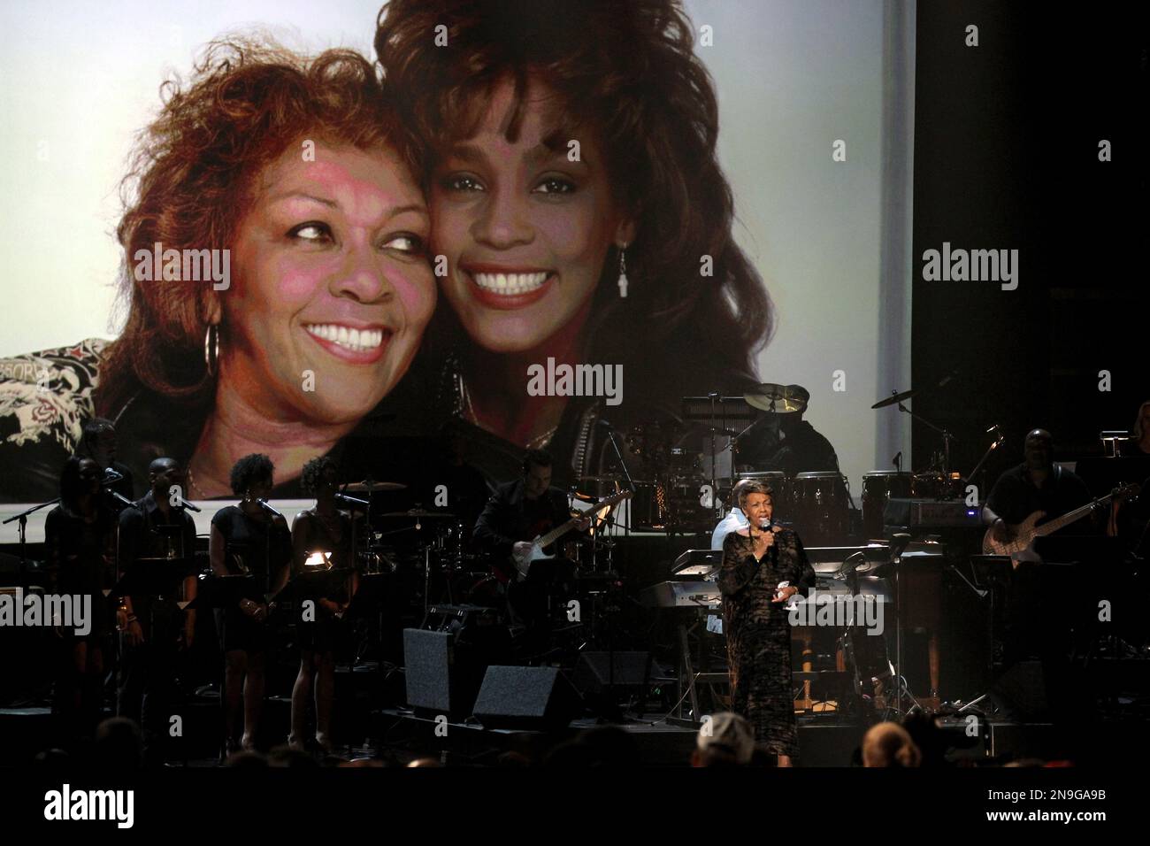 Cissy Houston performs during the in memoriam to her daughter Whitney ...