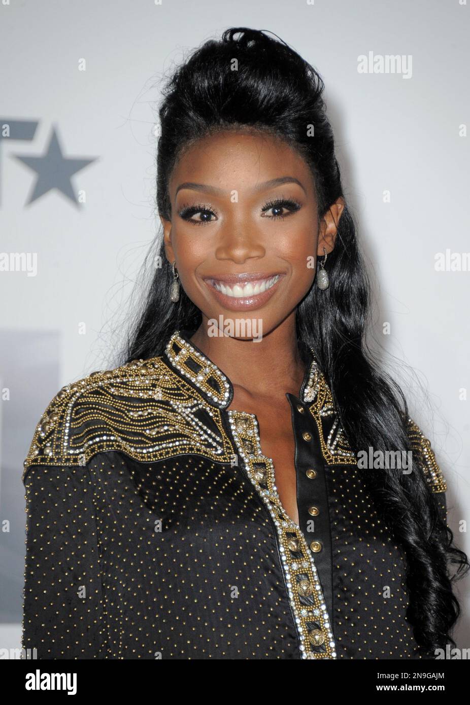 Brandy poses backstage at the BET Awards on Sunday, July 1, 2012, in ...