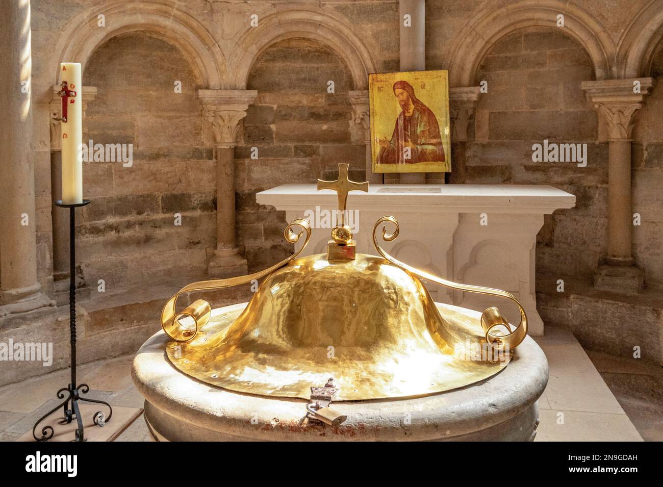 The pilgrim church basilica Sainte-Marie-Madeleineof Vézelay on the ...