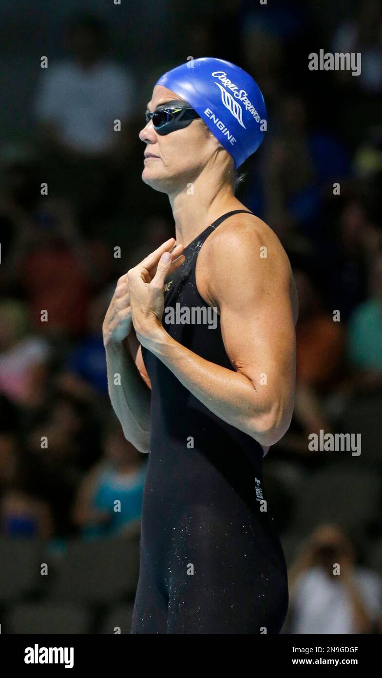 Dara Torres prepares to swim in the women's 50-meter freestyle ...