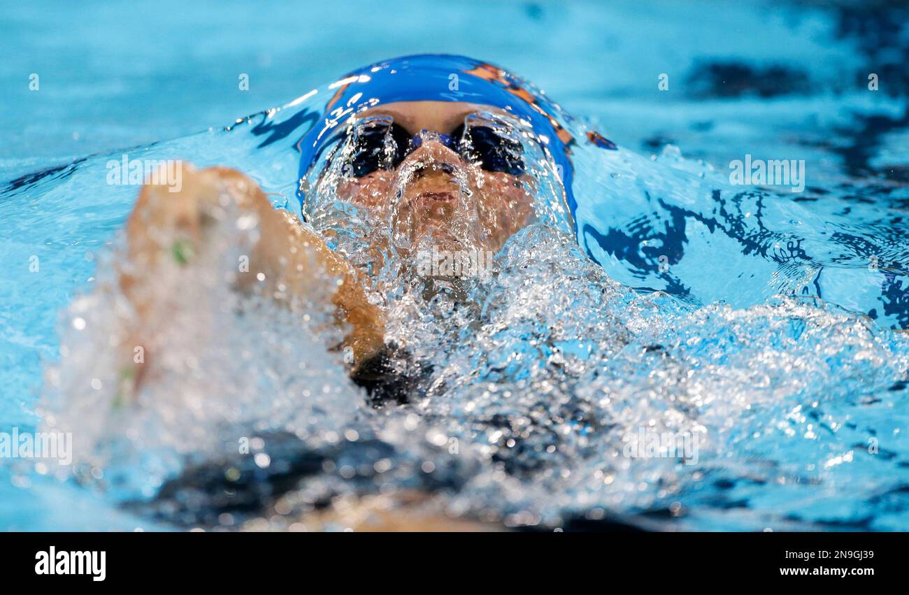 Elizabeth Beisel swims in the women's 200-meter backstroke ...