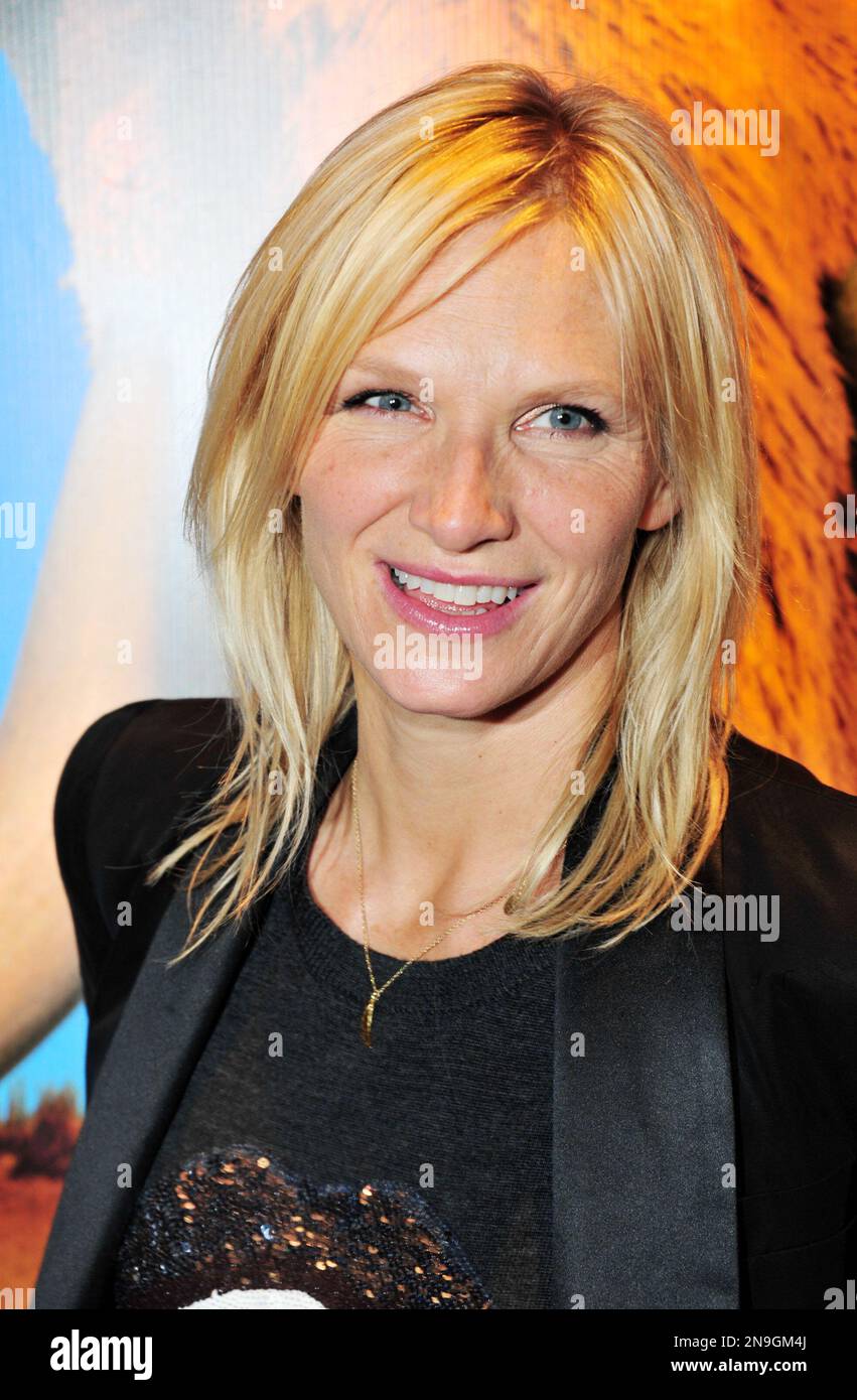 Jo Wiley arrives at the Ice Age 4 Continental Drift Gala Screening at ...