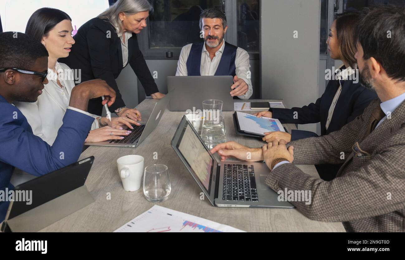 Successful team leader and entrepreneur leading informal interna hi-res ...