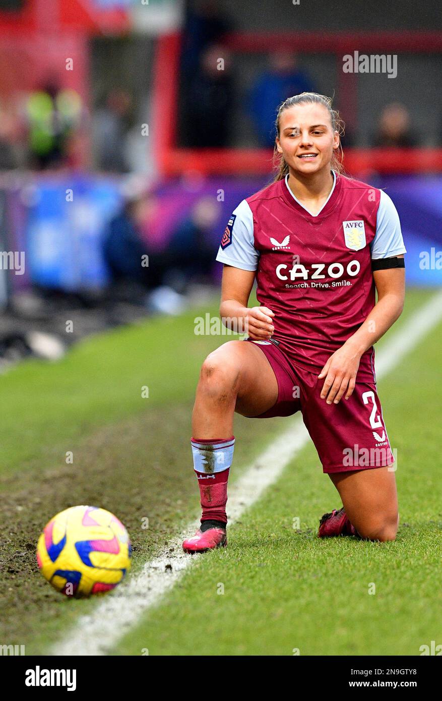 Sarah mayling aston villa hi-res stock photography and images - Alamy