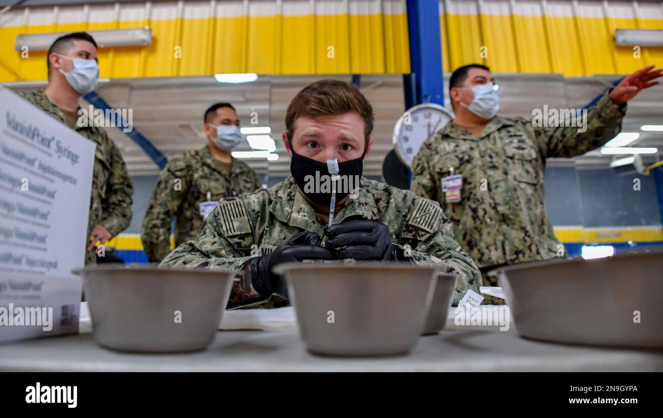 U s navy hospital corpsman 2nd hi-res stock photography and images - Alamy