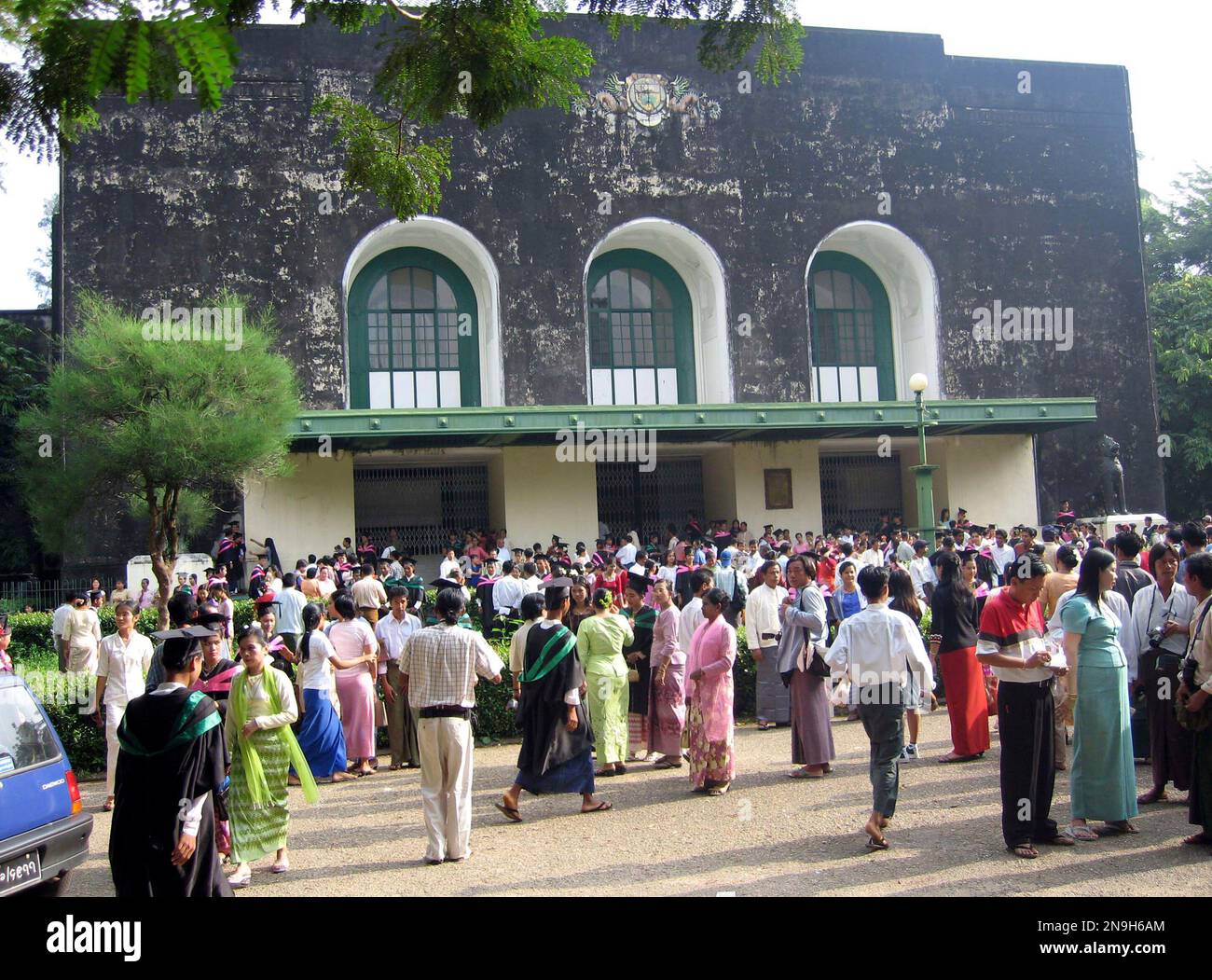 In this photo taken on Oct. 2, 2005, graduated students and family ...