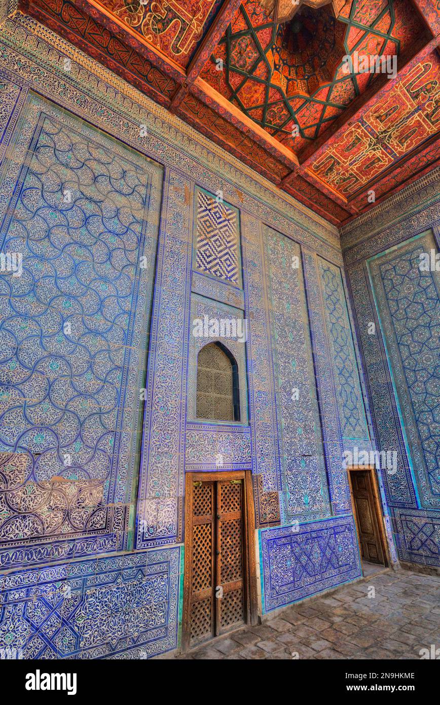 Tiled Walls, Painted Ceiling, The Emir's Wives Quarters, Tash Khauli ...
