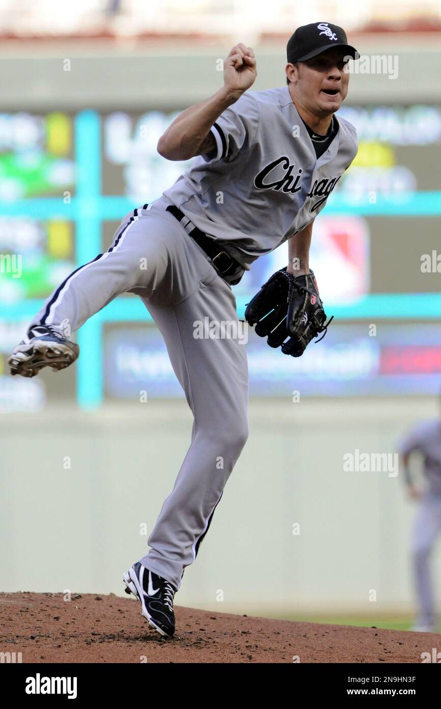 Chicago White Sox pitcher Jake Peavy delivers against the Minnesota ...