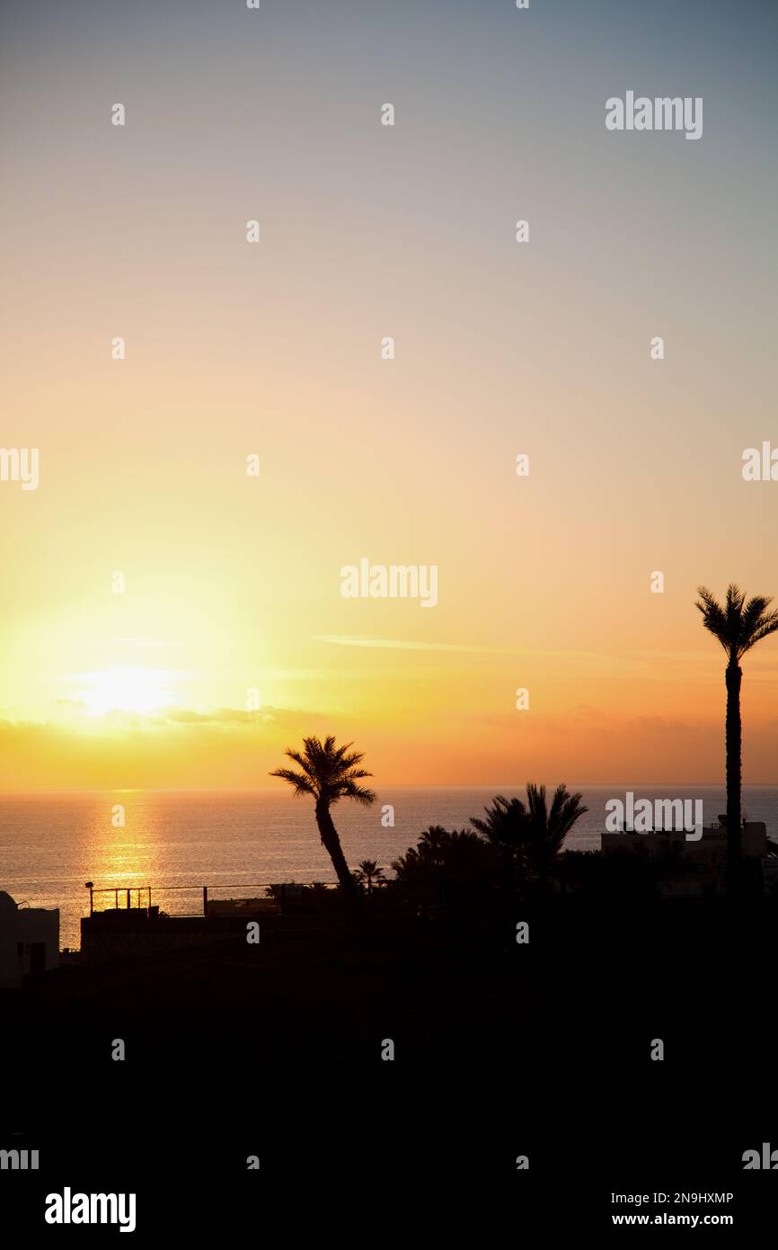 Sunrise Over Infinity Pool And The Red Sea Stock Photo - Alamy