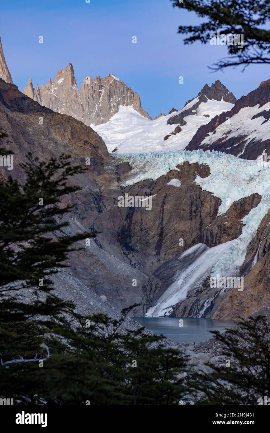 Beautiful Glaciar Piedras Blancas with lagoon in the first morning ...