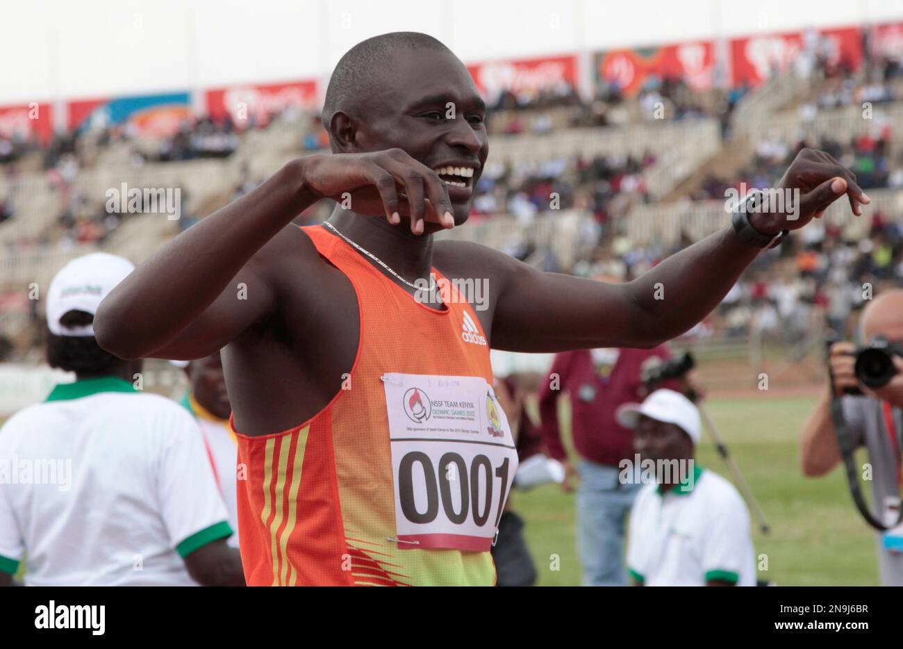 David Lekuta Rudisha celebrates after winning the men's 800 meter final ...