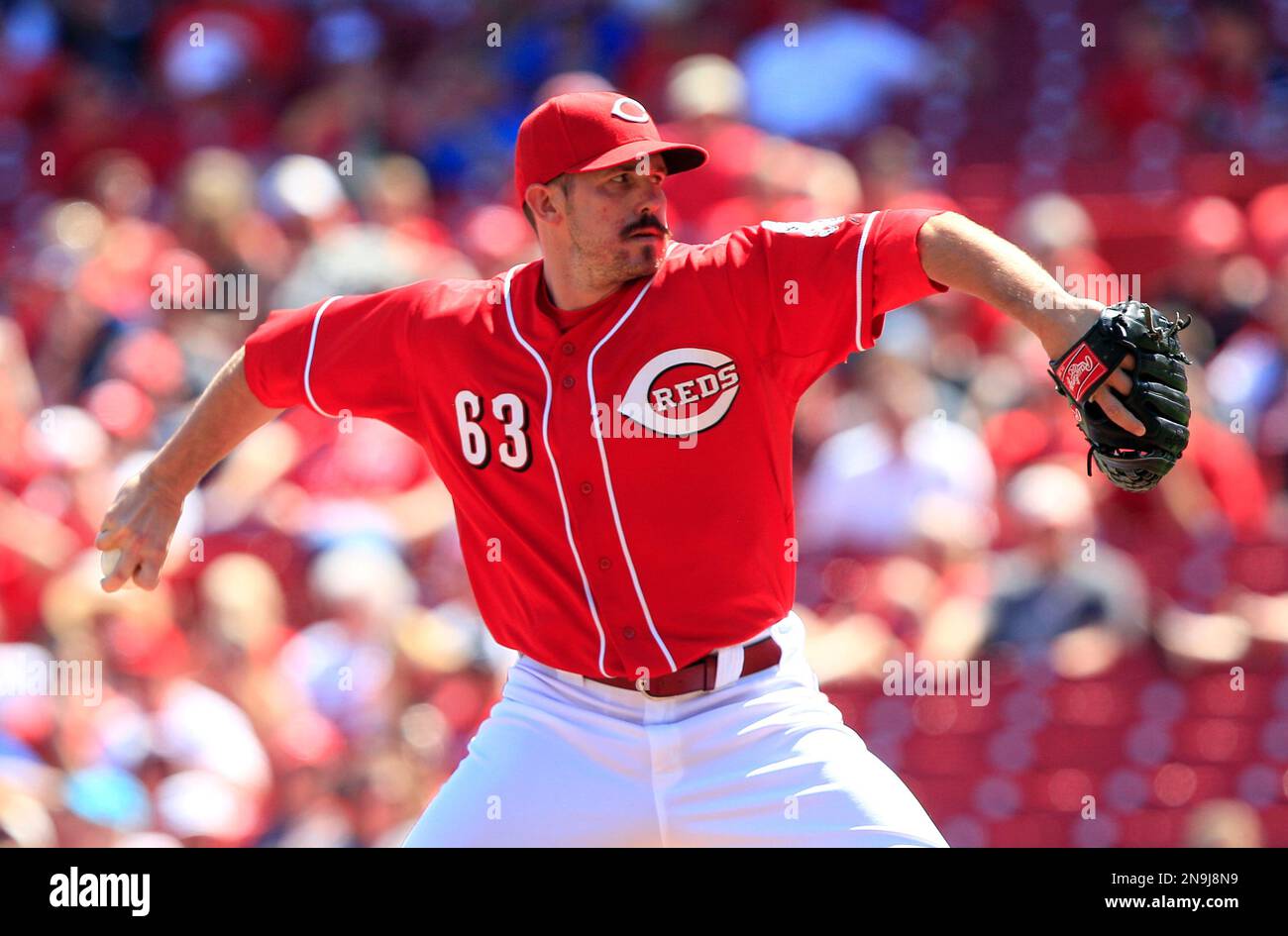 Cincinnati Reds relief pitcher Sam LeCure in action against the ...