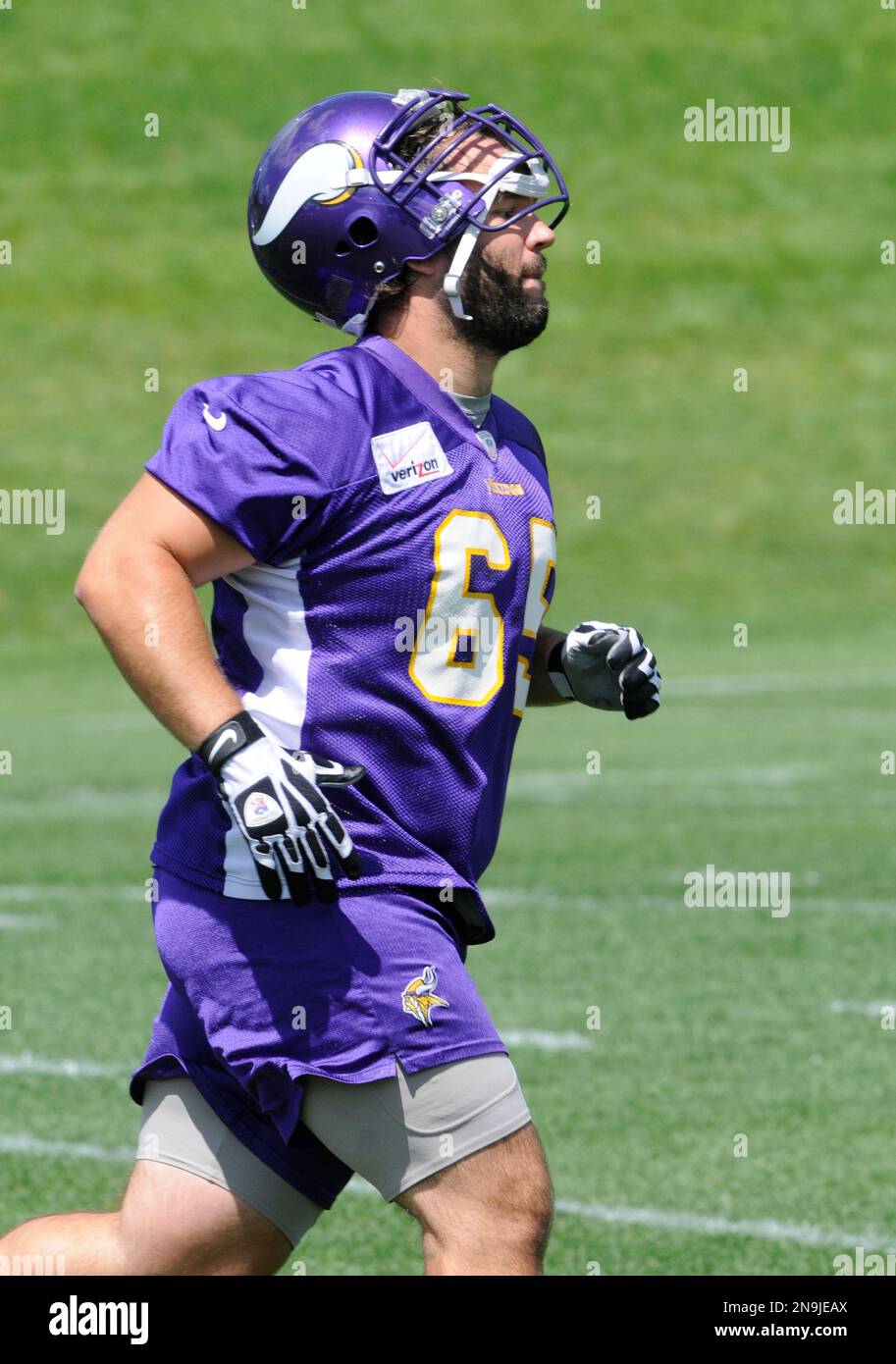 Minnesota Vikings NFL football center John Sullivan is shown during ...
