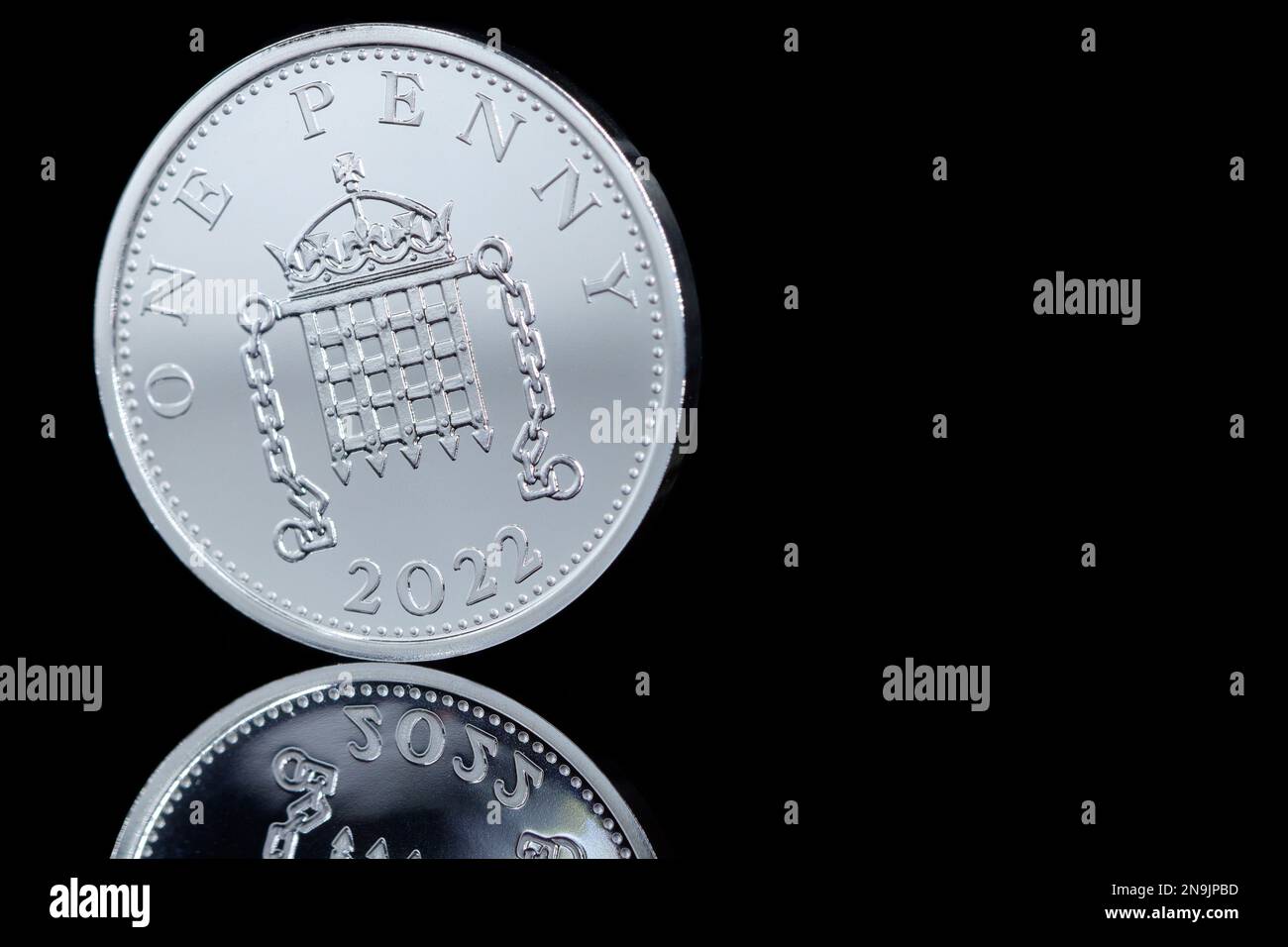 Reverse side of a 2022 Silver Proof One Penny featuring a crowned ...